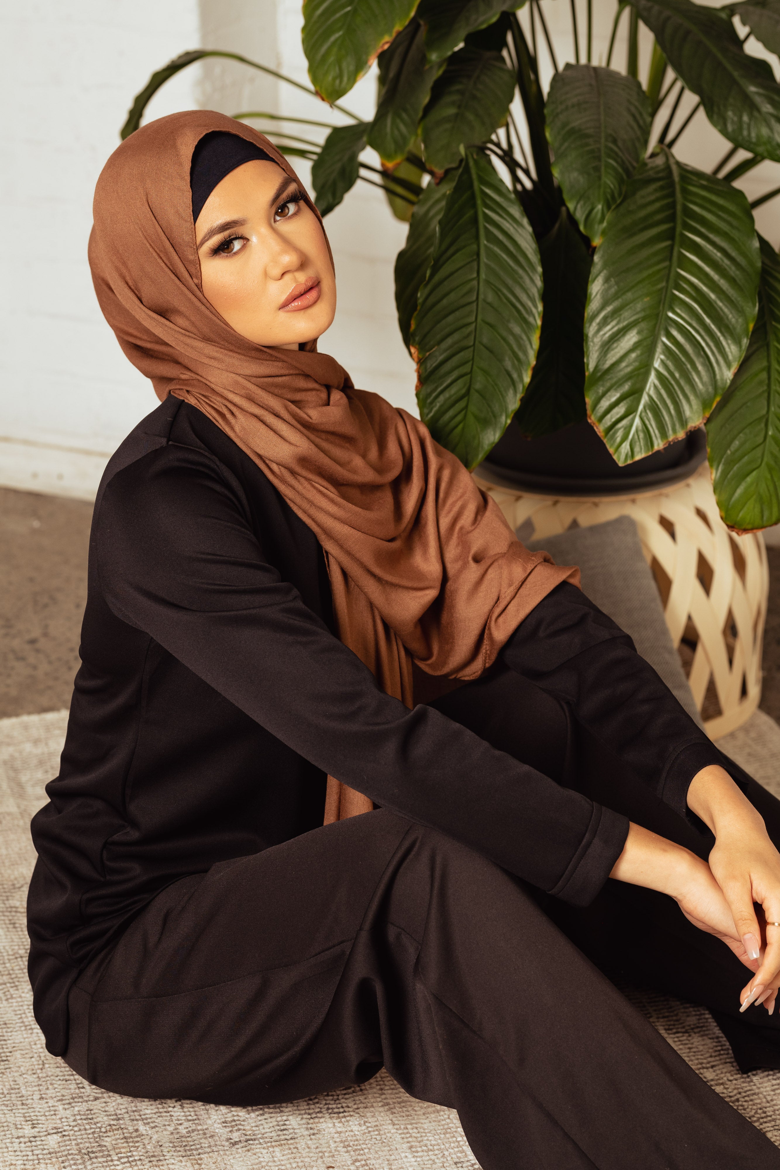 Cocoa Premium Demure Modal Headscarf – SOFINAS