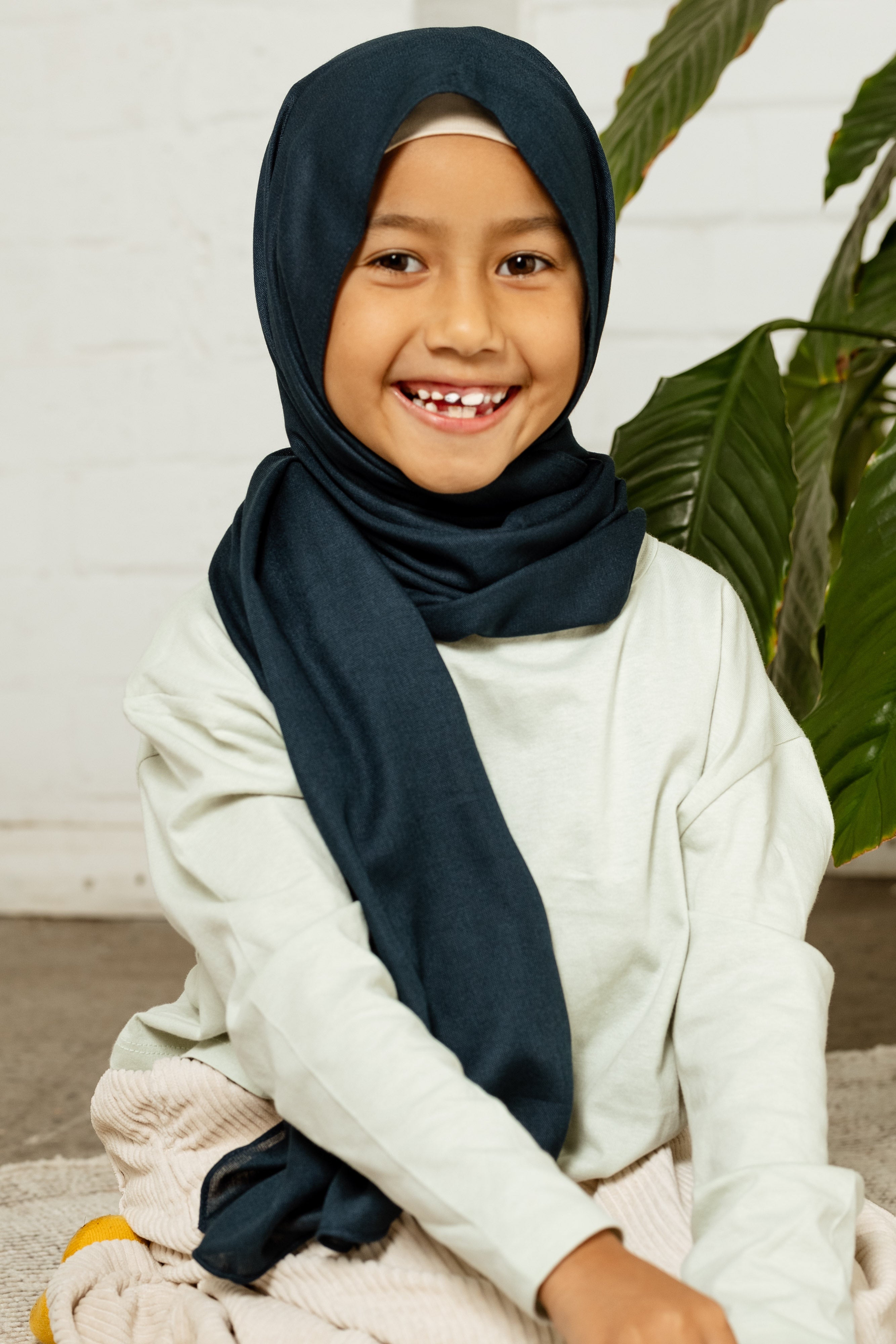 Deep Basalt Premium Demure Modal Headscarf – SOFINAS